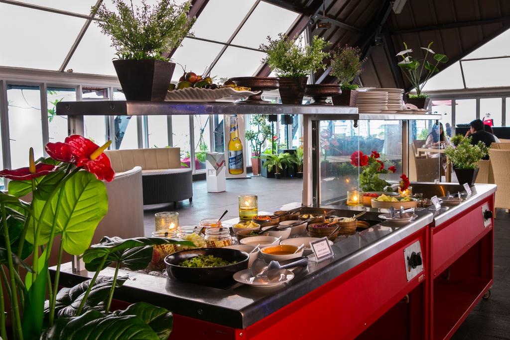 Kutabex Beach Front Hotel in Kuta | 2023 Updated prices, deals - Klook ...