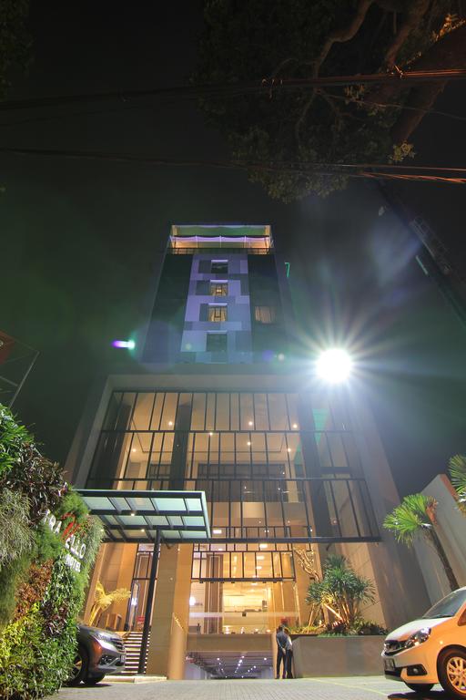 Travello Hotel Bandung in Bandung | 2023 Updated prices, deals - Klook ...