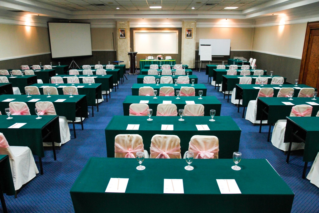 Metro Park View Hotel Kota Lama Semarang in Semarang | 2023 Updated ...
