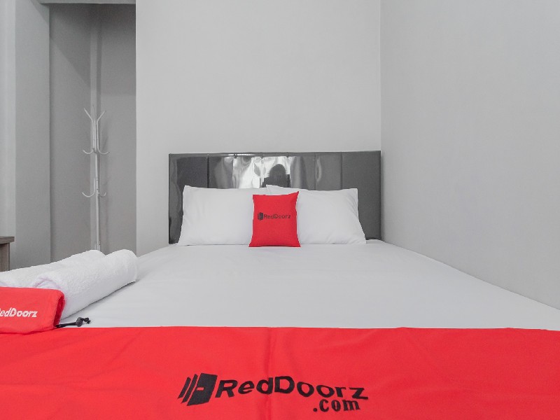 RedDoorz Syariah Near Wisata Situ Gunung Sukabumi in | 2023 Updated ...