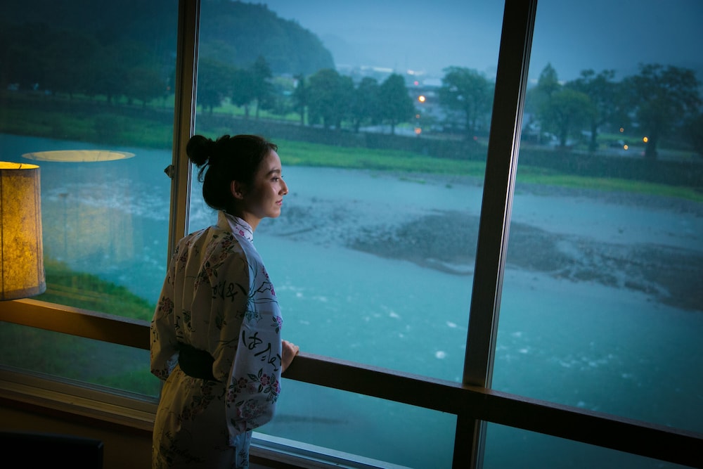 Hitoyoshi Onsen Nabeya Honkan