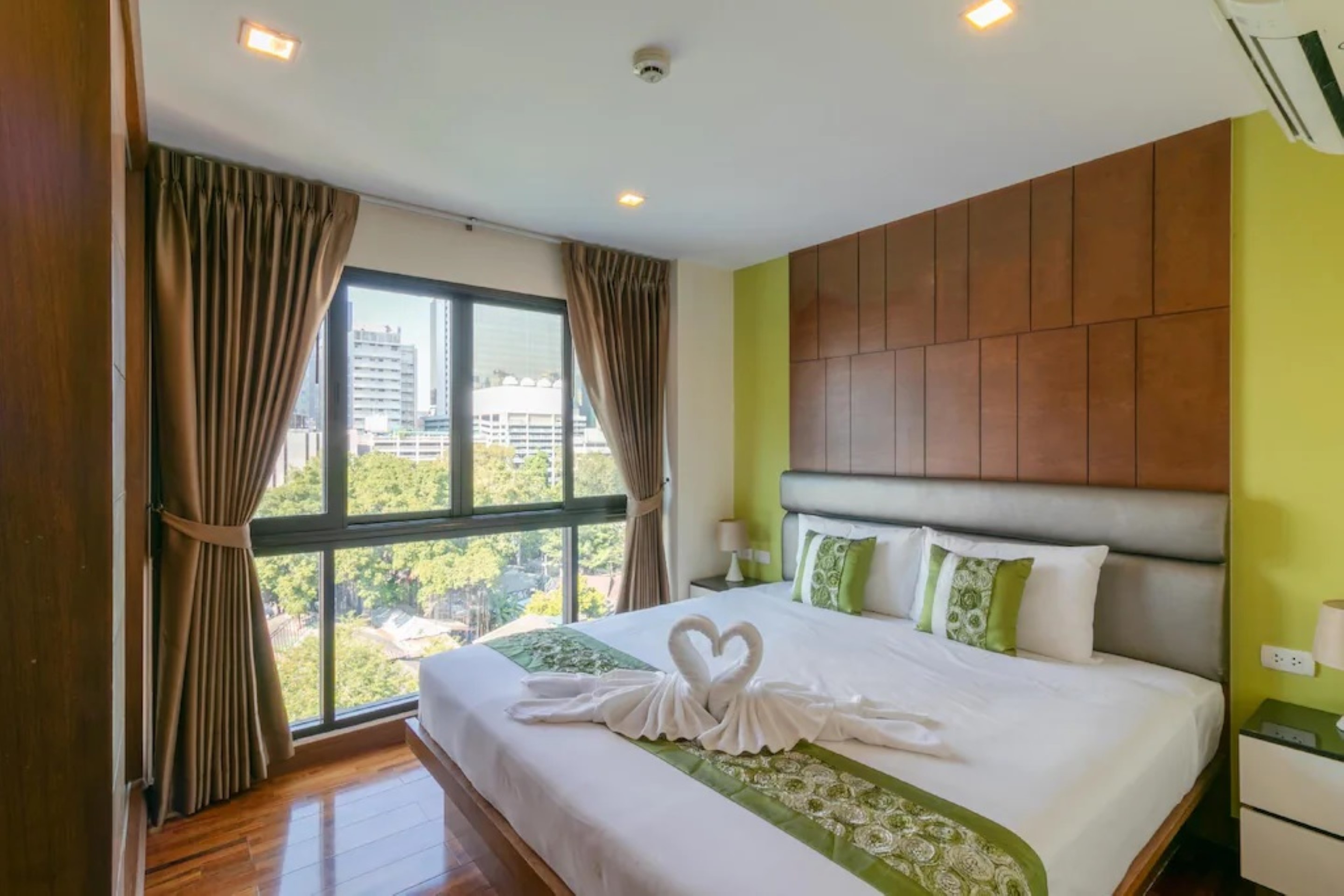 Silom Forest Exclusive Residence in Bangkok | 2023 Updated prices ...
